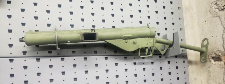 The British STEN: Desperation Submachine Gun - SilencerCo